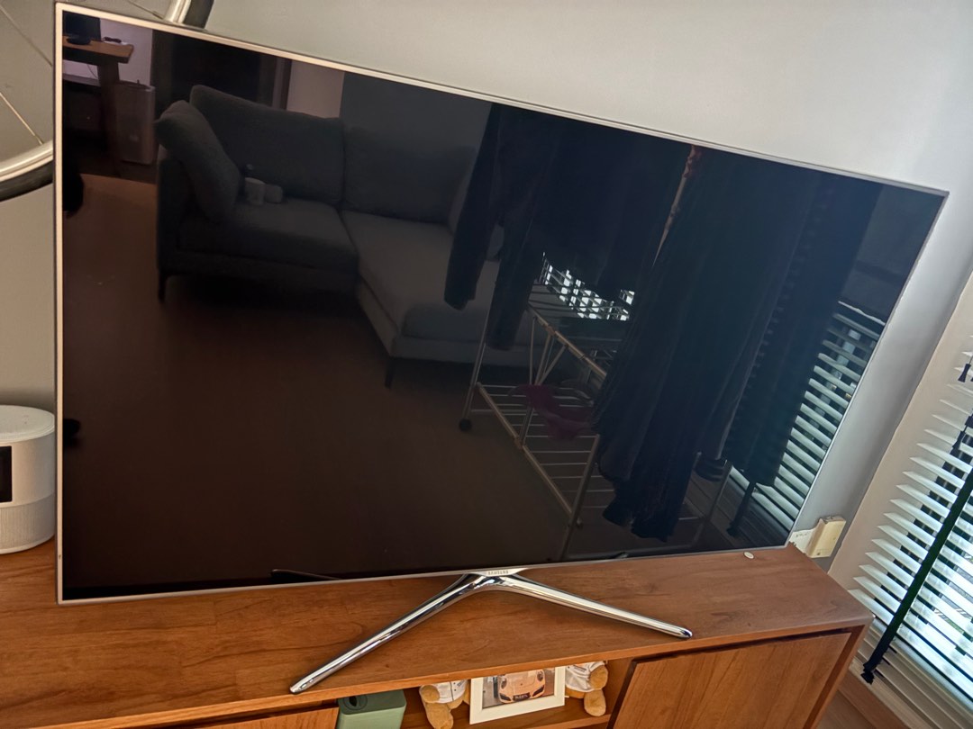 Samsung TV - Unknown Model, TV & Home Appliances, TV & Entertainment ...