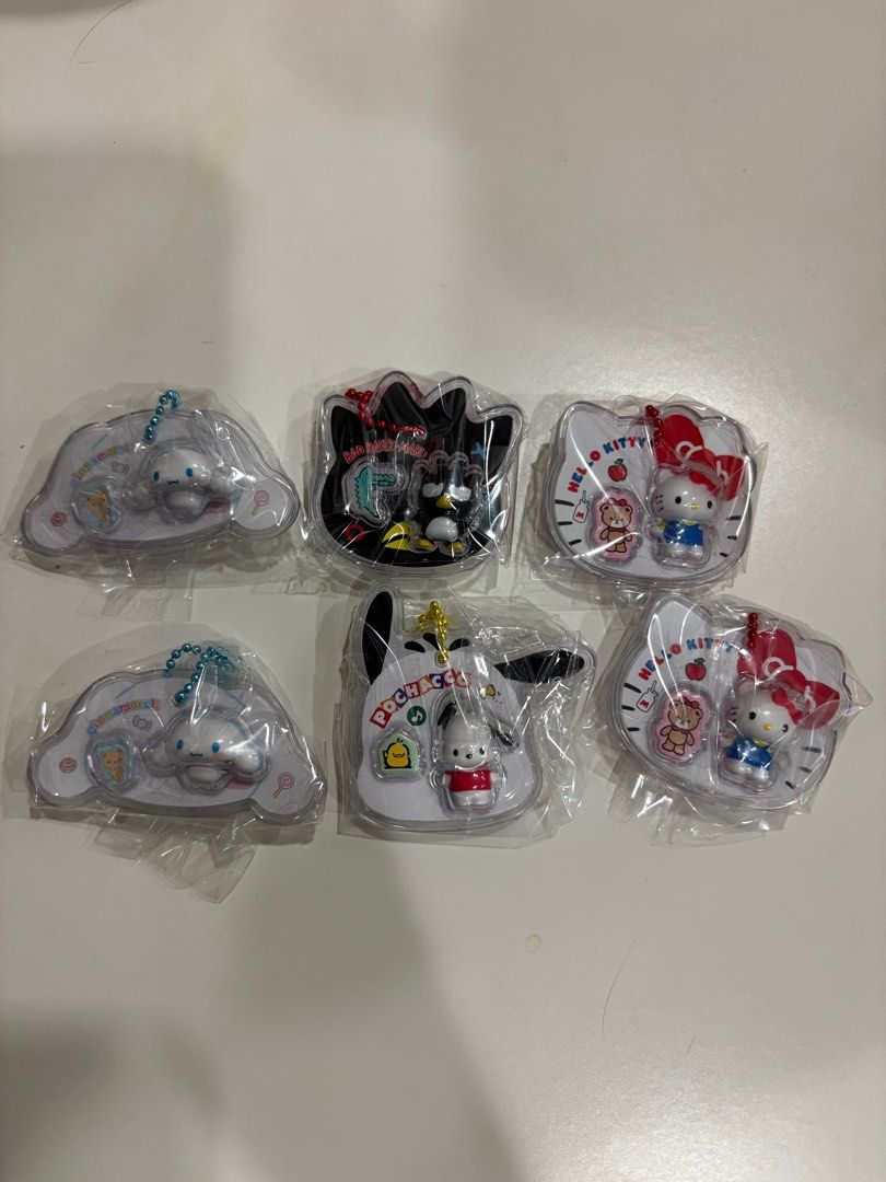 Sanrio Characters Package Charm & Chocolate, Hobbies & Toys, Toys ...