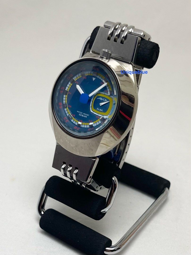 Seiko Alba AKA V707 Analog Quartz Watch Blue Dial Water Resist 10 Bar ...