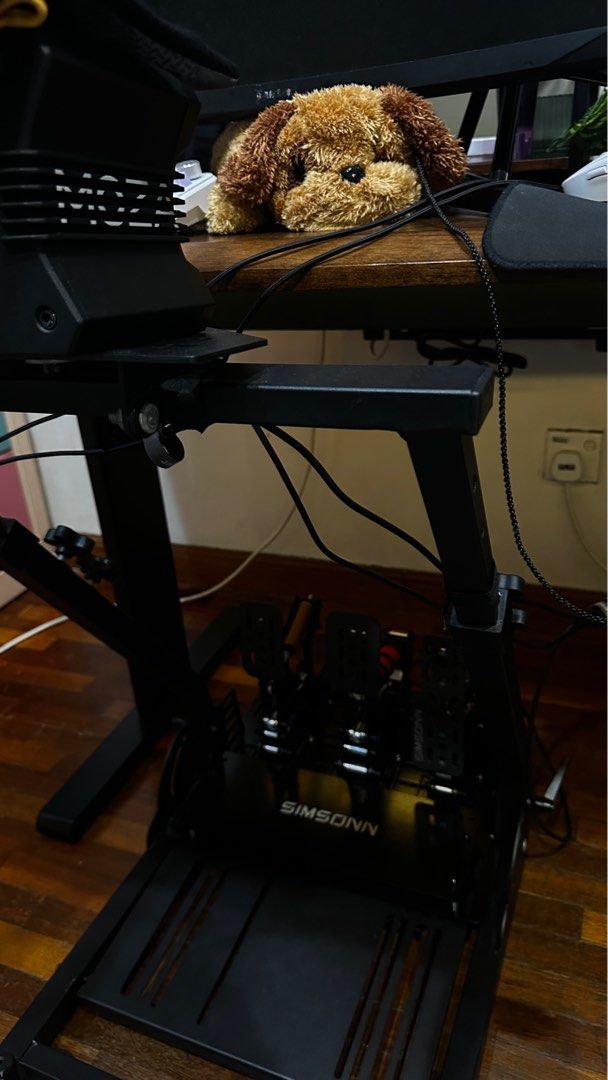 Sim Racing Rig / Sim Racing Cockpit for MOZA Thrustmaster Logitech etc ...
