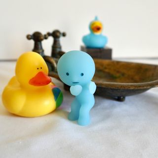 Smiski Bath Series Shampooing, Hobbies & Toys, Toys & Games on Carousell