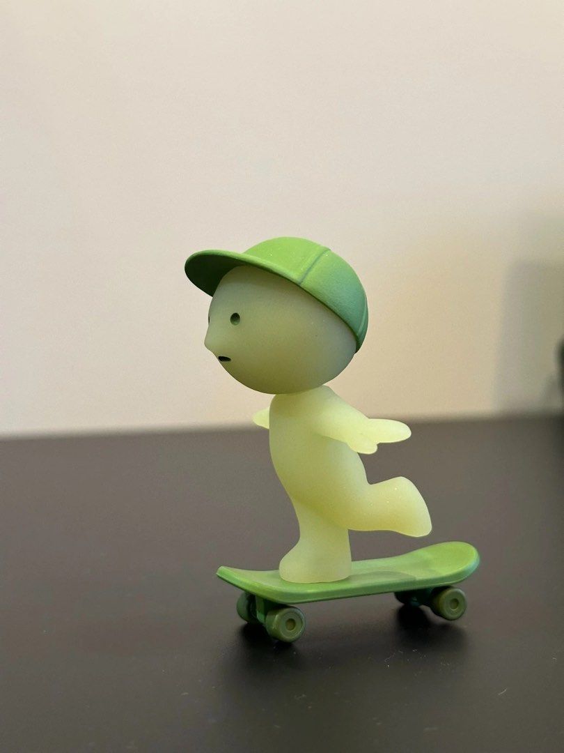 Smiski Sunday (Skateboard), Hobbies & Toys, Toys & Games on Carousell