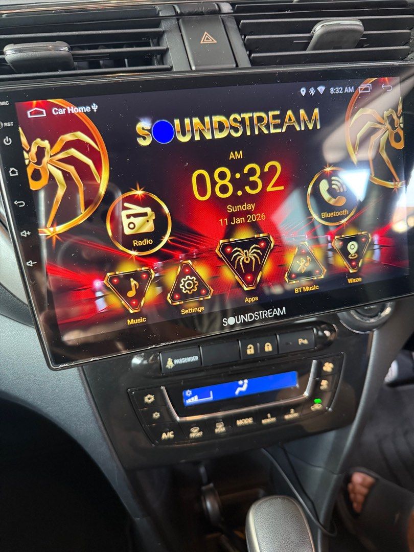 Soundstream Android player QLED HD screen, Auto Accessories on Carousell