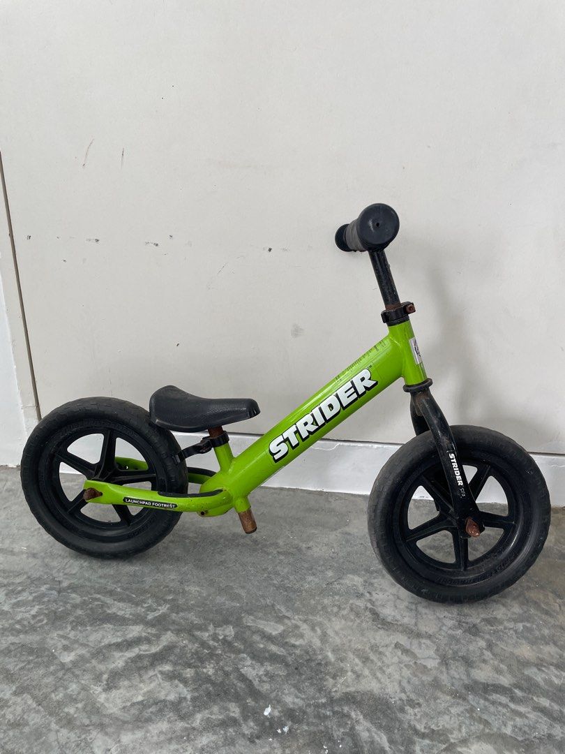 Strider Balance Bike - Green, Sports Equipment, Bicycles & Parts ...