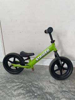 Strider Classic Balance Bike - Blue, Sports Equipment, Bicycles & Parts, Bicycles on Carousell