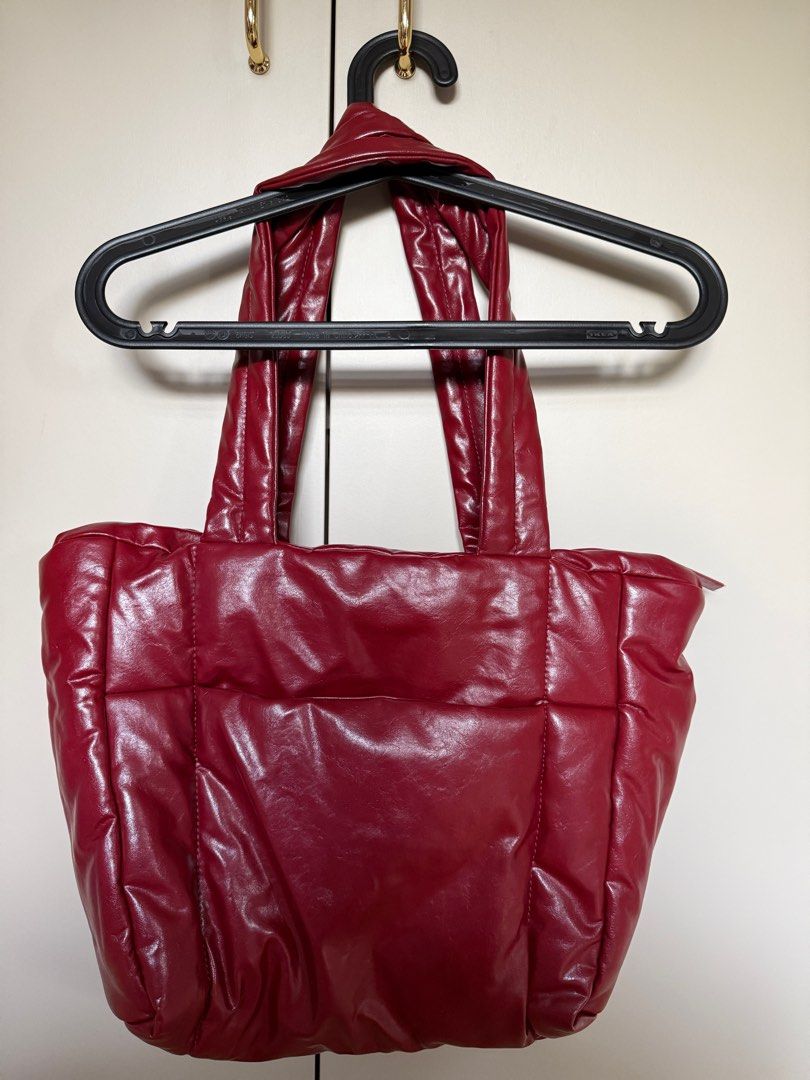 The Paper Bunny- Puffer Shopper in Rich Dark Cherry, Women's Fashion ...