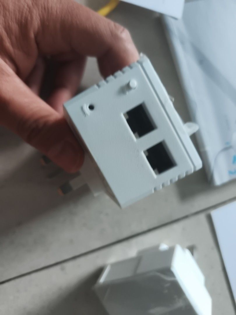 TP-Link AV500 WiFi Powerline Extender Starter Kit, Computers & Tech ...