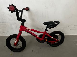 Trek Precaliber 20 Kids' Bike - Green, Sports Equipment, Bicycles & Parts, Bicycles on Carousell