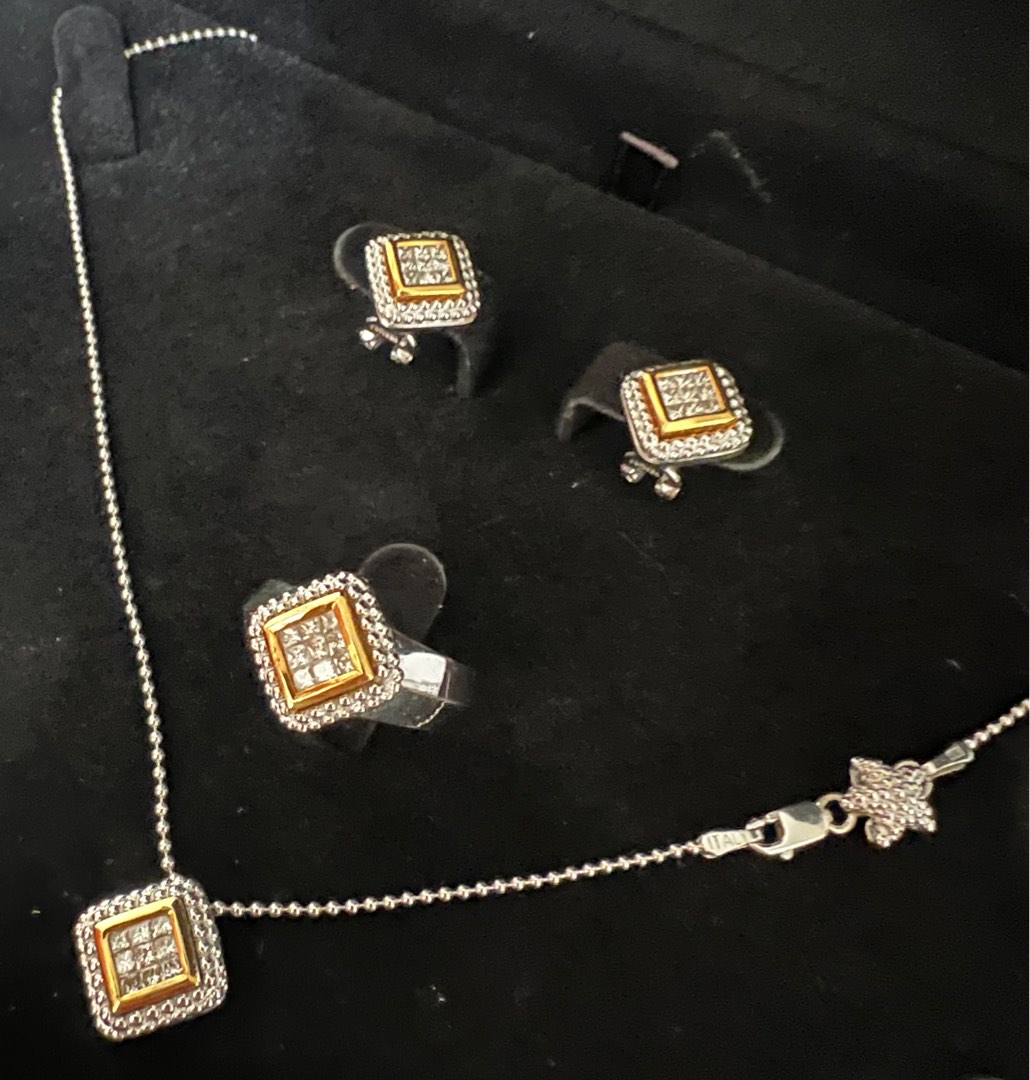 Vintage AYA Jewelry Set in 18k Gold with Princess Cut Diamonds, Women's ...