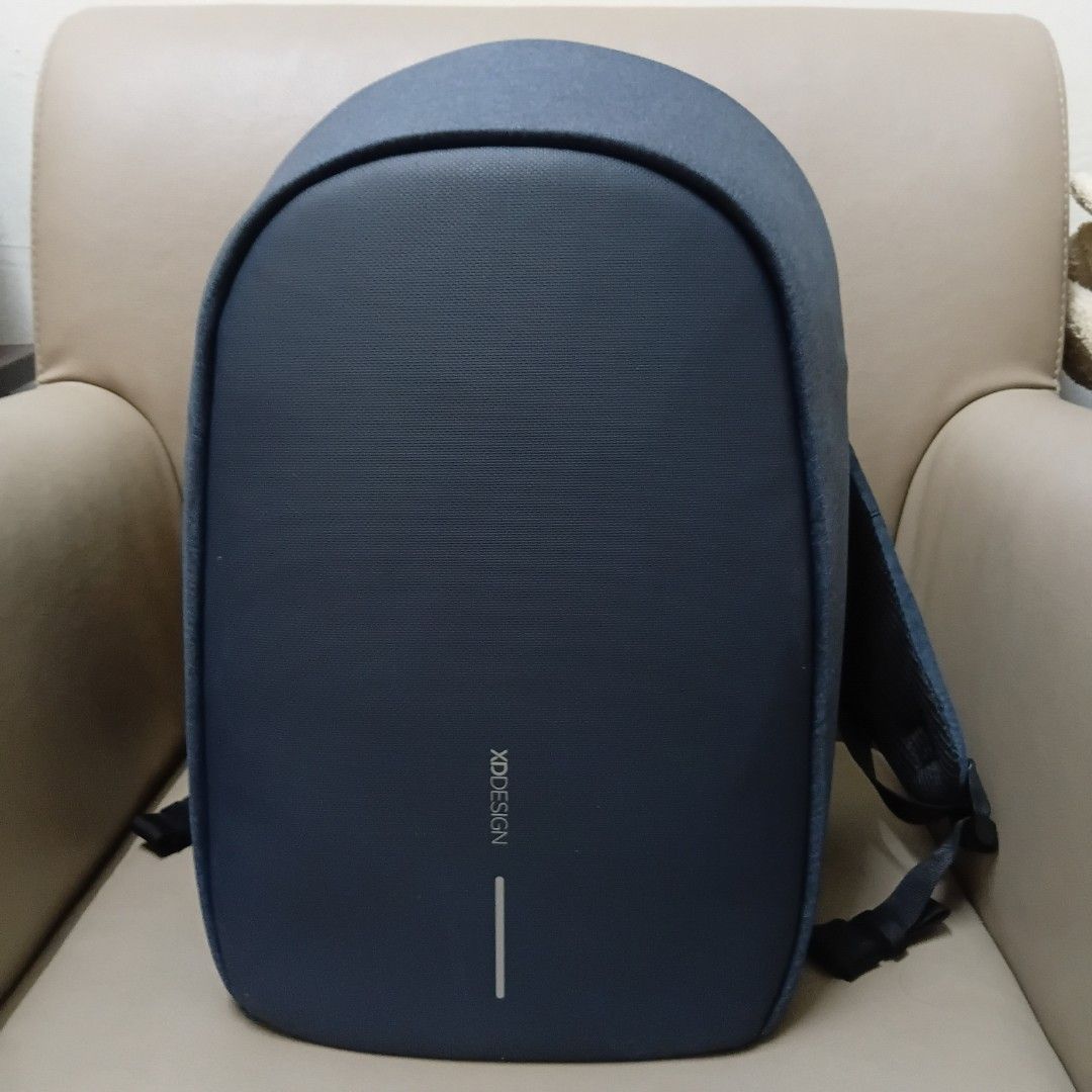 XD Design Bobby Anti-Theft Backpack, Women's Fashion, Bags & Wallets ...