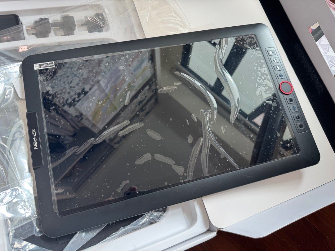 XP-Pen Artist 15.6 Pro Drawing Tablet, Computers & Tech, Parts ...