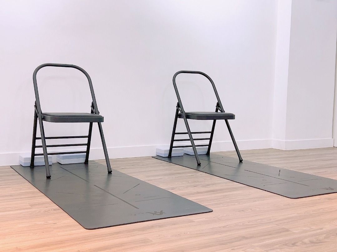 Yoga Chair/ Daisy Chain/ Hoop/ Carabin, 運動產品, 運動與健身, 運動與健身 - 拉伸配件 ...