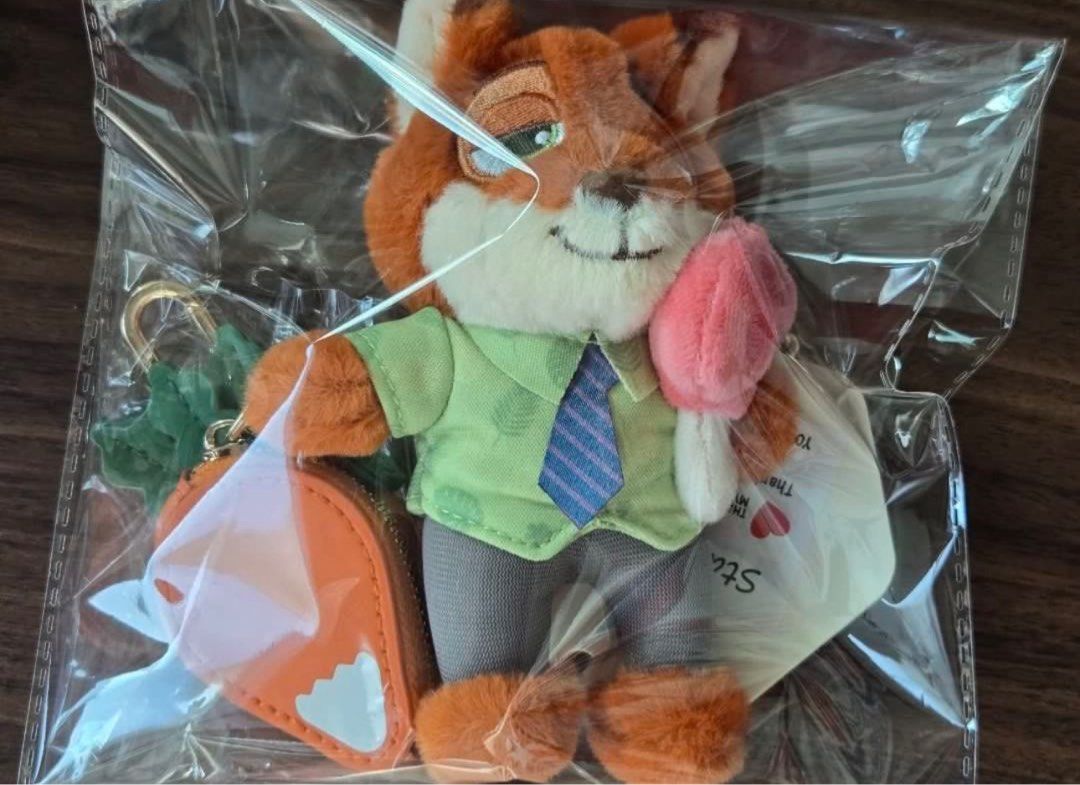Zootopia Nick Wilde Key Ring Plush - Authentic, Hobbies & Toys ...
