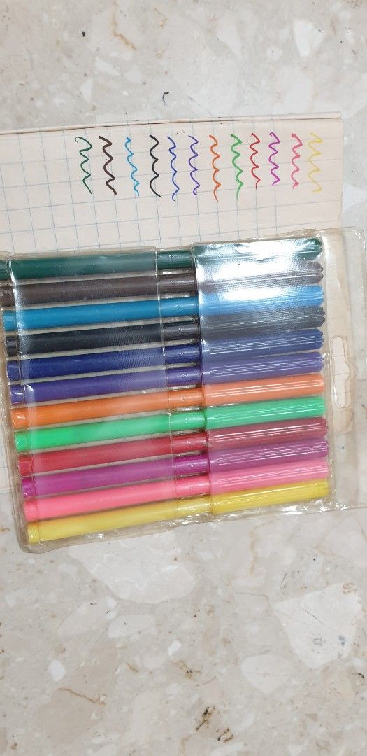 12-Color Marker Set, Hobbies & Toys, Stationery & Craft, Stationery ...