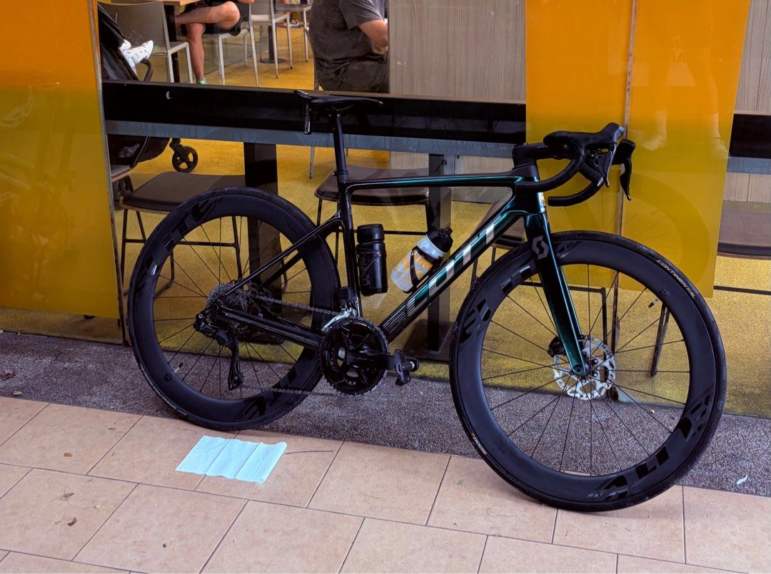 2023 Scott Addict 20 Road Bike, Sports Equipment, Bicycles & Parts, Bicycles on Carousell