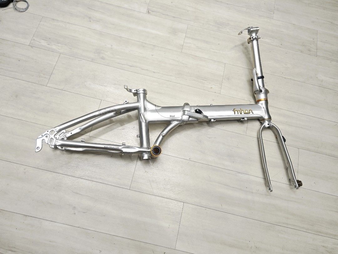 20" fnhon (Dahon) folding bike frame, disc or c brakes, with bottom ...