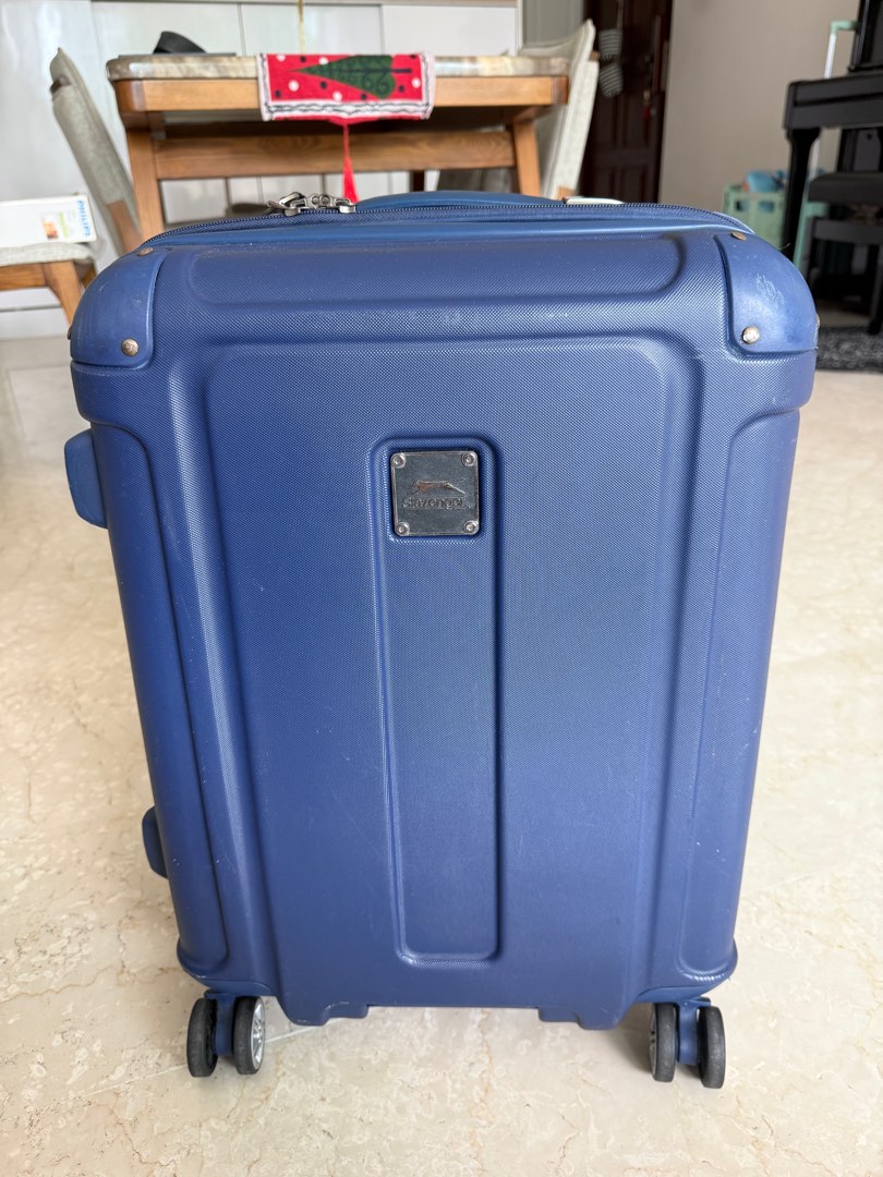 22-inch Blue Suitcase , Hobbies & Toys, Travel, Luggage on Carousell