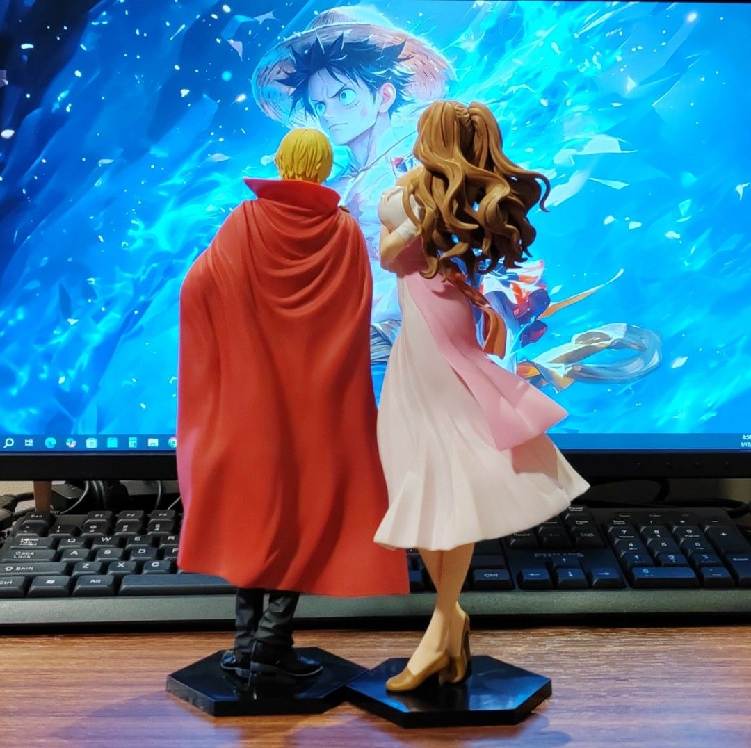 [2 FOR $40 - BIB] One Piece Figurines / Figures / Anime - Vinsmoke ...