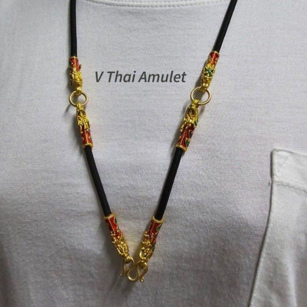 3 Hooks Dragon Head with Enamel Gold Charm Nylon Amulet Necklace ...