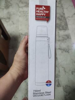 Roman Stainless Steel Vacuum Ice Bottle - 500ml, Furniture & Home ...