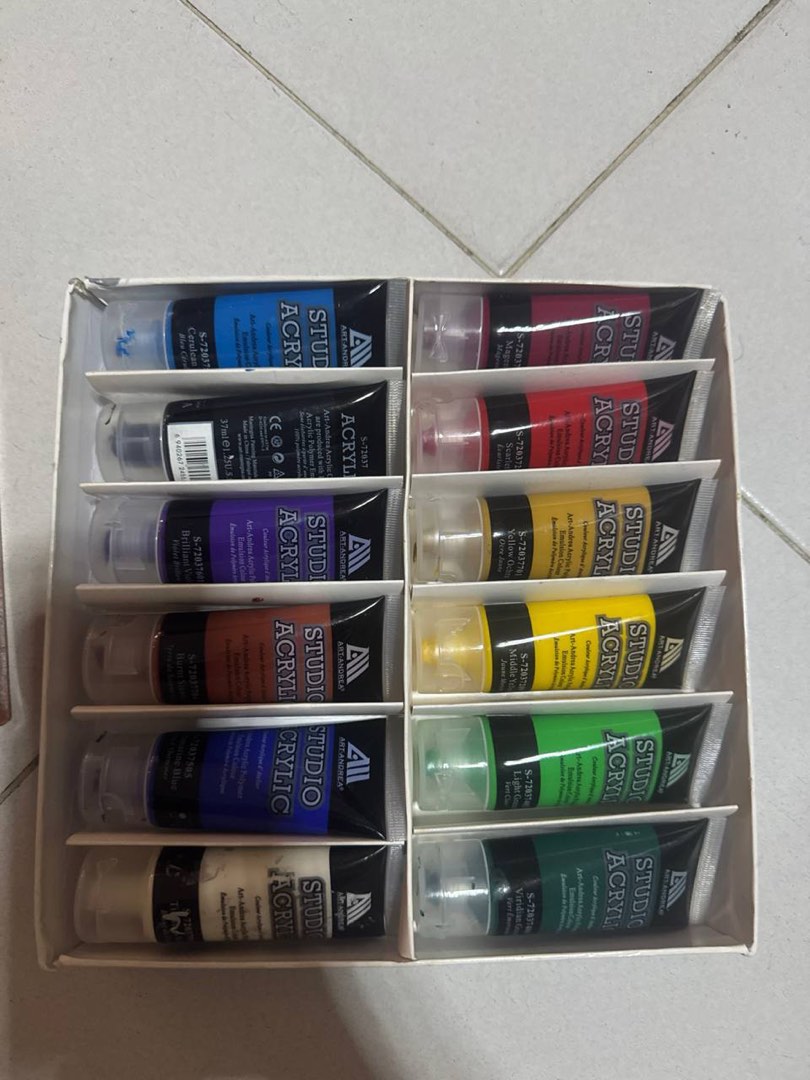 Acrylic and Watercolor Paint Sets, Hobbies & Toys, Stationery & Craft ...