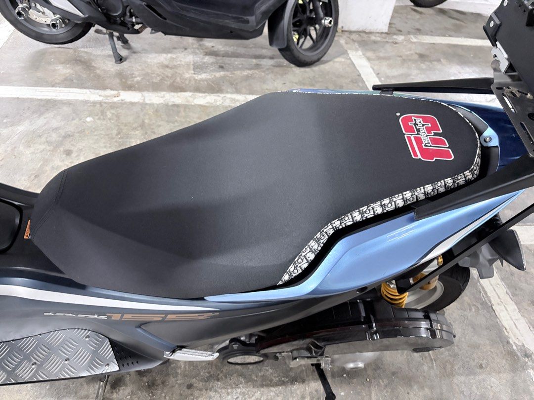 Aerox v2 seat with Dior logo, Motorcycles, Motorcycle Accessories on ...