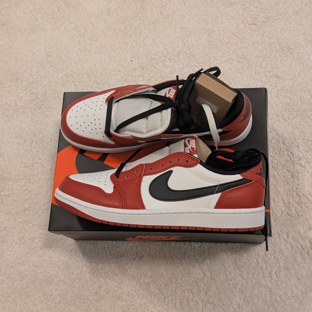 Air Jordan 1 Retro Low OG - Chicago 2025, Men's Fashion, Footwear ...