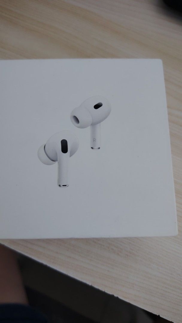 Apple AirPods Pro 2nd Gen, Audio, Earphones on Carousell