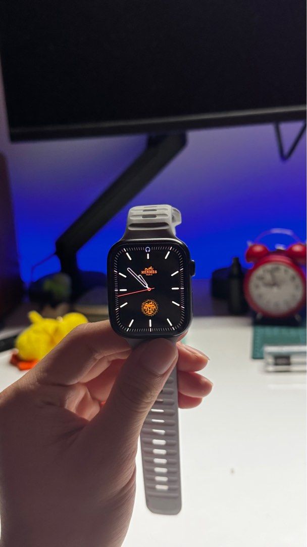 Apple Watch Series 9 -45mm, Mobile Phones & Gadgets, Wearables & Smart ...