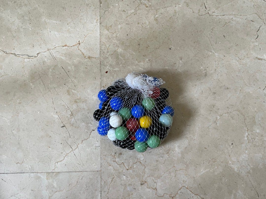 Bag of Assorted Marbles, Hobbies & Toys, Toys & Games on Carousell