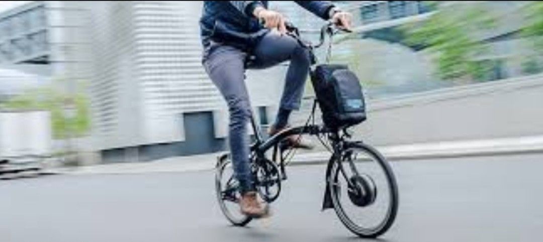 Brompton Electric Folding Bike - Black, Sports Equipment, Bicycles ...