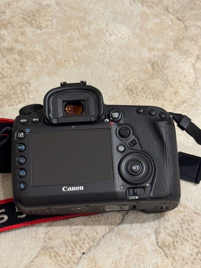 Canon EOS 5D Mark 4 IV DSLR Camera, Photography, Cameras on Carousell