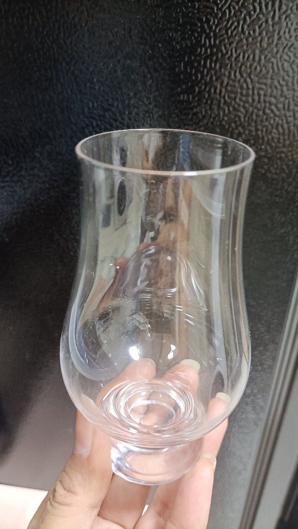 Clear Glass Tulip-Shaped Wine Glass, Furniture & Home Living ...