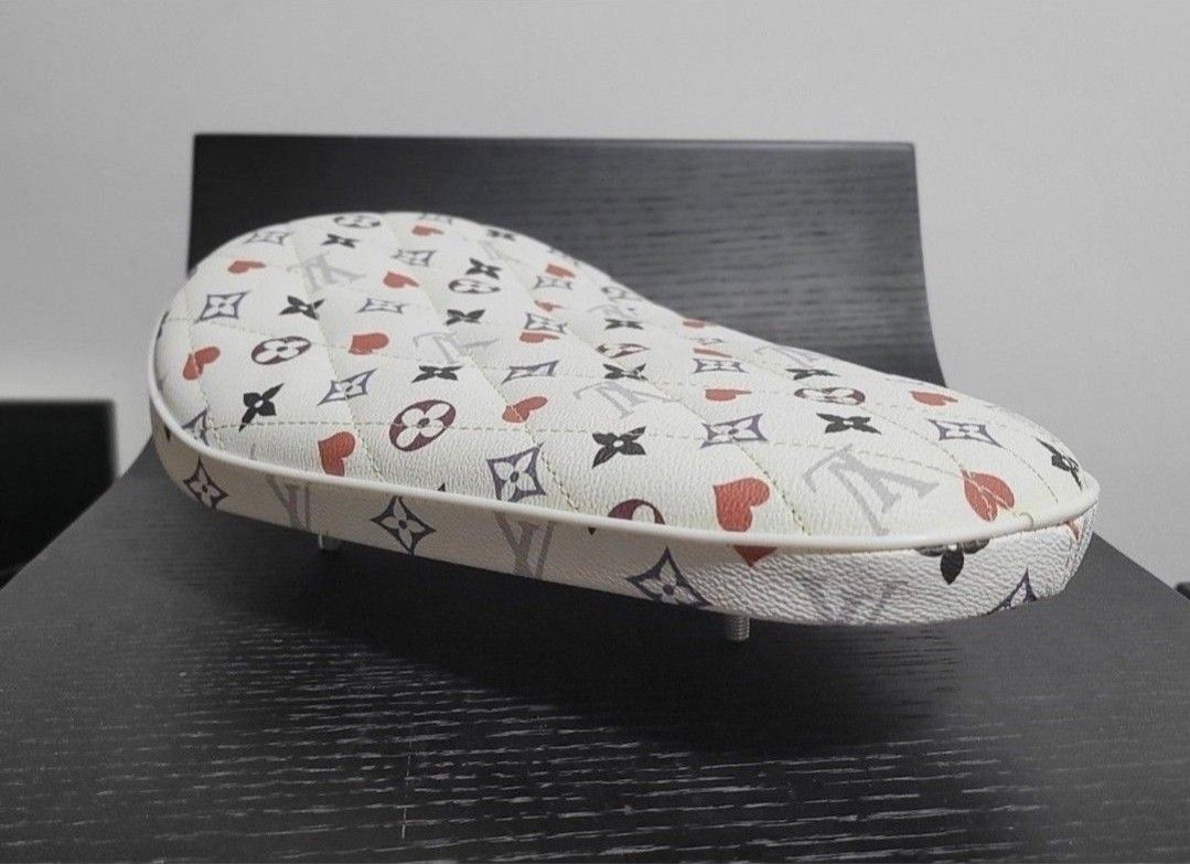 Custom Fiido White LV Pizza Seat, Sports Equipment, PMDs, E-Scooters ...