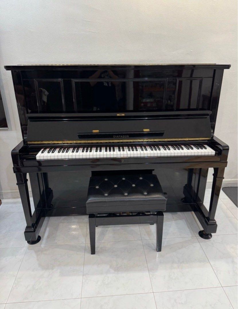 Diapason Upright Piano - Made in Japan, Hobbies & Toys, Musical ...