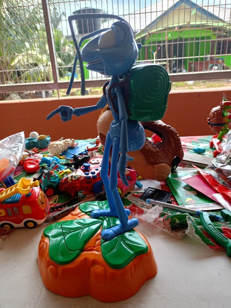 Disney Pixar A Bug's Life Flik Figure, Hobbies & Toys, Toys & Games on ...