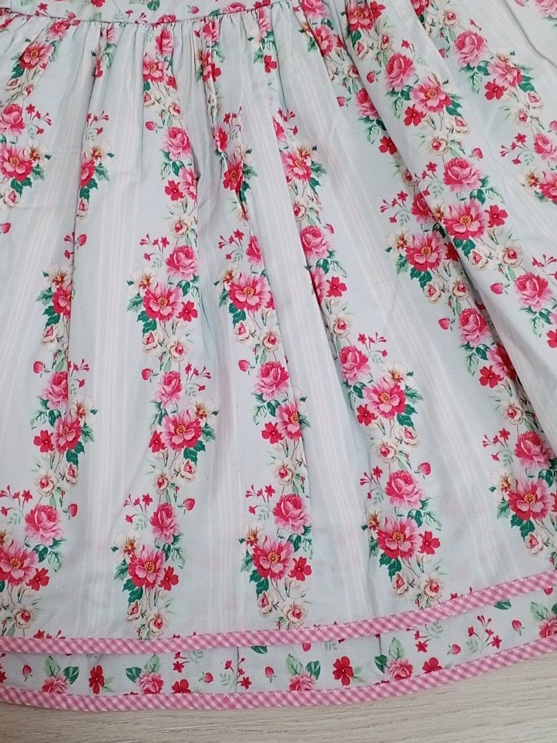 Dress Laura Ashley London 🌺🌹💐🌿, Bayi & Anak, Baju Anak Perempuan, 4 ...
