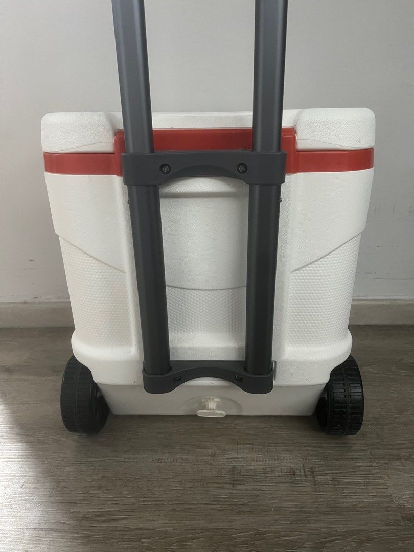 Duramax KeepCold Ice box with wheels 45L, Furniture & Home Living ...