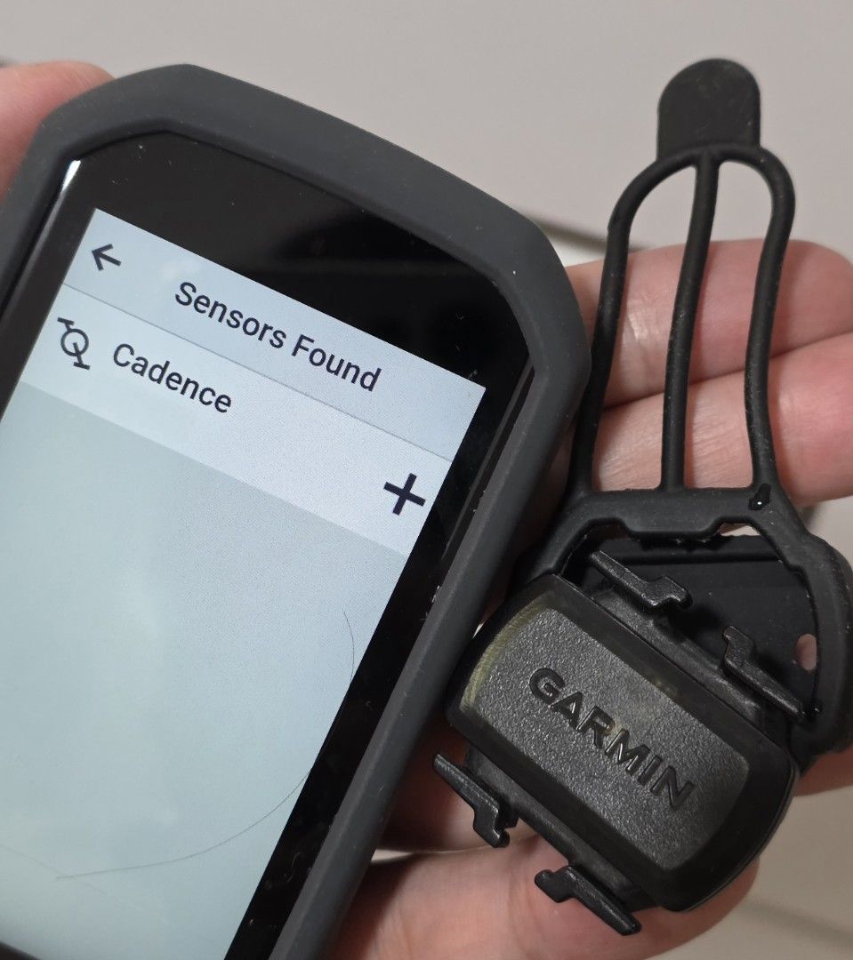 Garmin Cadence Sensor bicycle, Sports Equipment, Bicycles & Parts ...