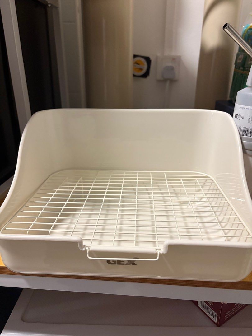 GEX Savic Pet Litter Box with Accessories, Pet Supplies, Homes & Other ...