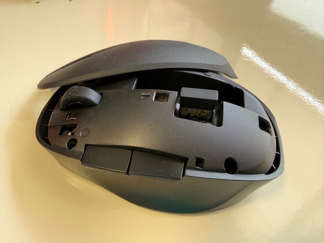 HP 300 Dual Mode Wireless Mouse (6CR71AA), Computers & Tech, Parts ...