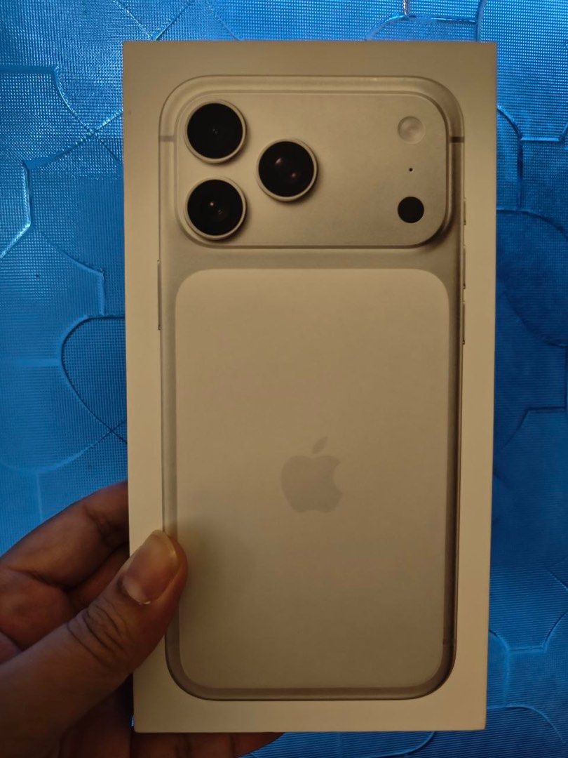 iPhone 17 Pro Max Silver 512GB, Mobile Phones & Gadgets, Mobile Phones ...