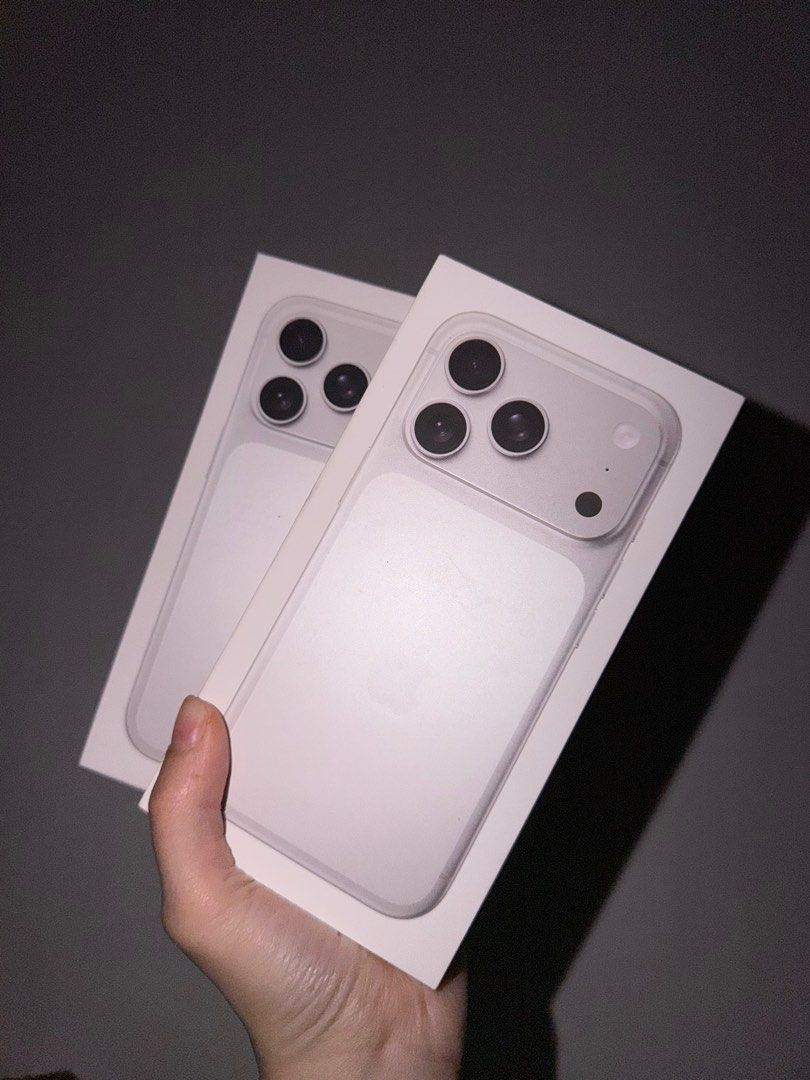 iPhone 17 Pro Silver 256GB, Mobile Phones & Gadgets, Mobile Phones ...