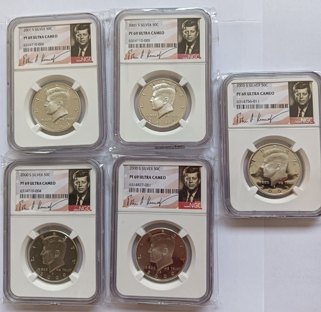 Kennedy Half Dollar ( Silver), 90% Silver content (weighs 12.5g x 90% ...