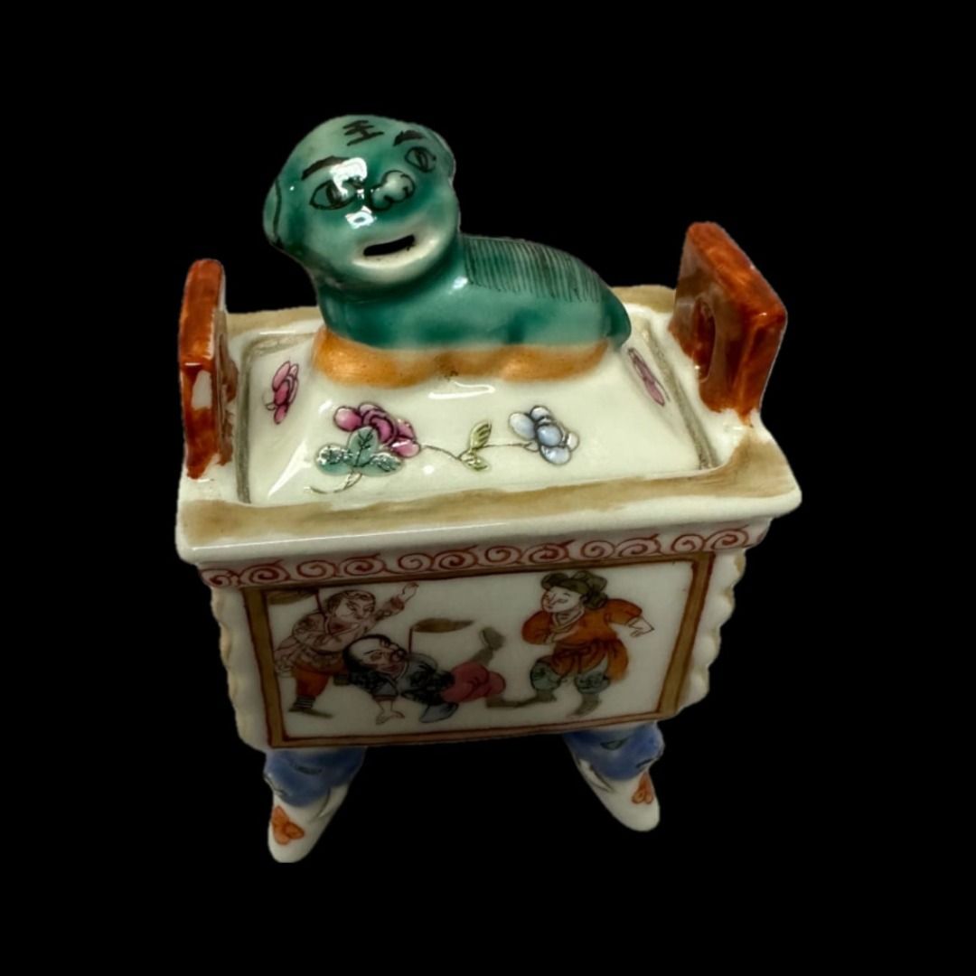 晚清粉彩香炉Late Qing Famille Rose Porcelain incense burner, Hobbies & Toys, Memorabilia ...