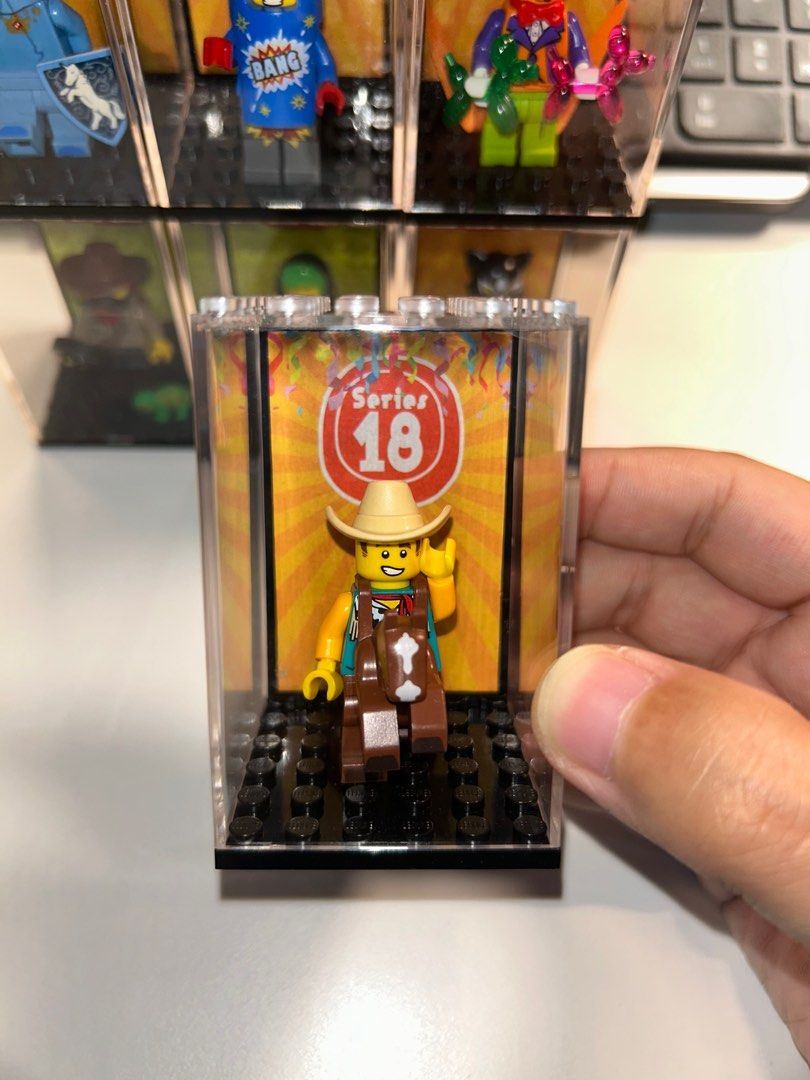 Le Duke Lego Minifigure Display Case, Hobbies & Toys, Toys & Games on ...