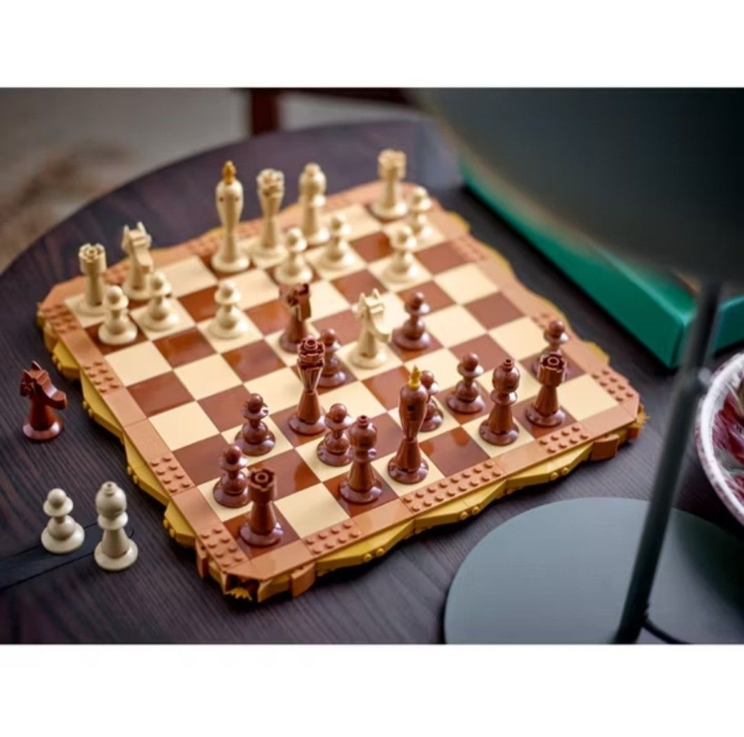 LEGO Traditional Chess Set 40719, Hobbies & Toys, Toys & Games on Carousell