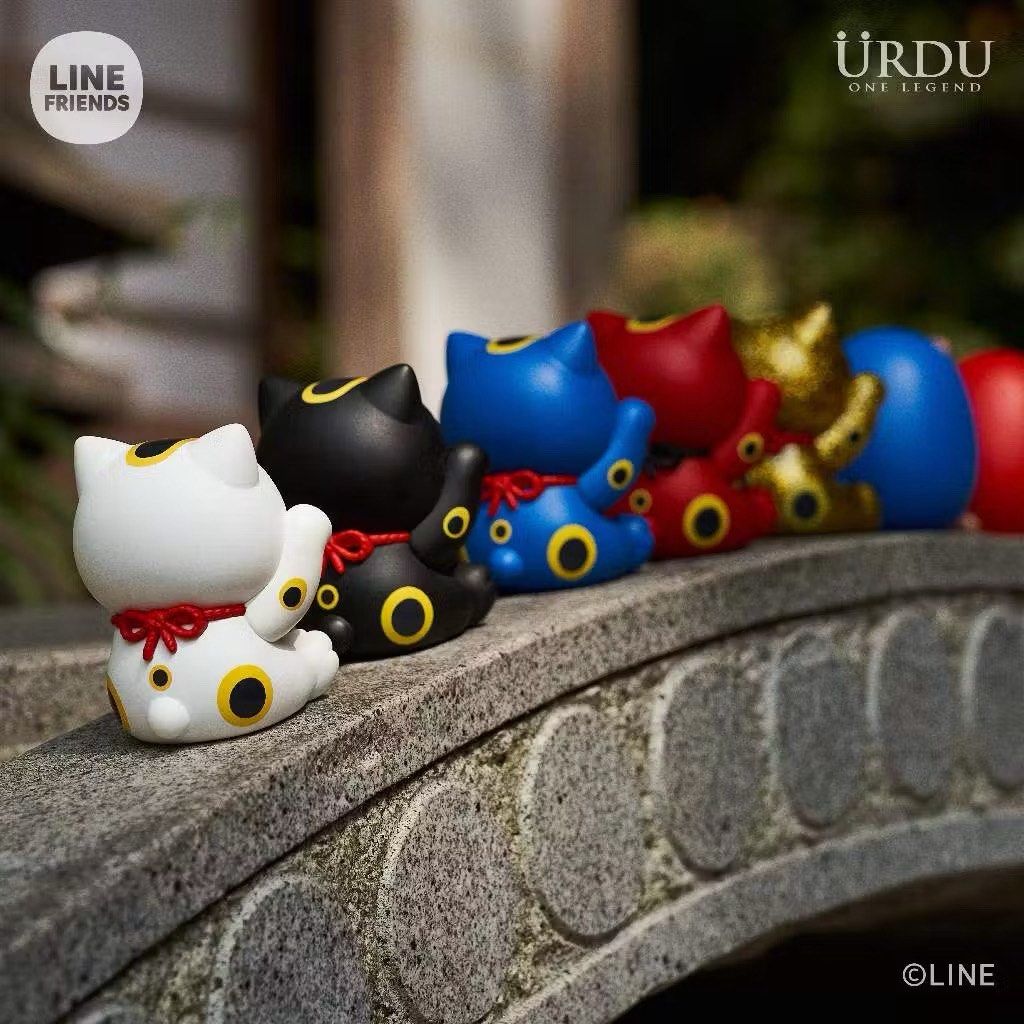 LINE FRIENDS x URDU One Legend Brown Daruma Blind Box, Hobbies & Toys ...