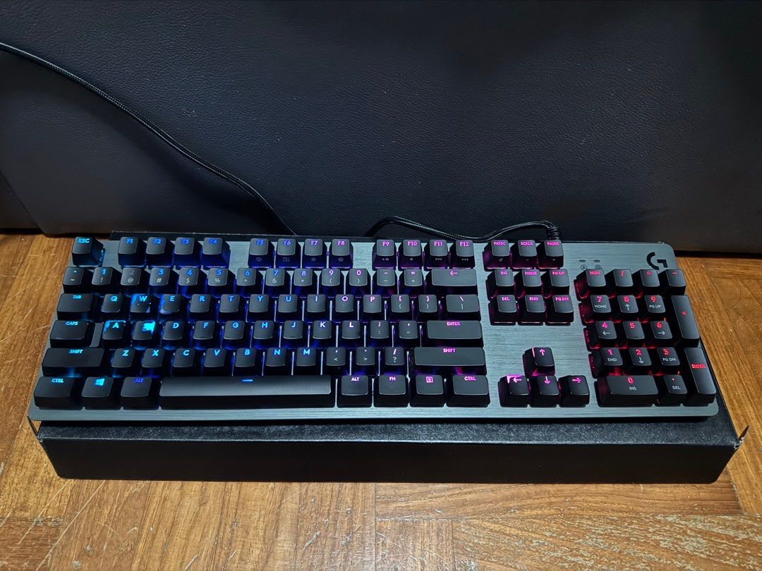 Logitech G512 Carbon Mechanical Keyboard + G502 Hero Mouse, Computers ...