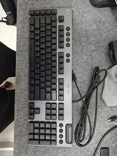 Logitech G513 Carbon Mechanical Gaming Keyboard w/ GX Brown Switches ...